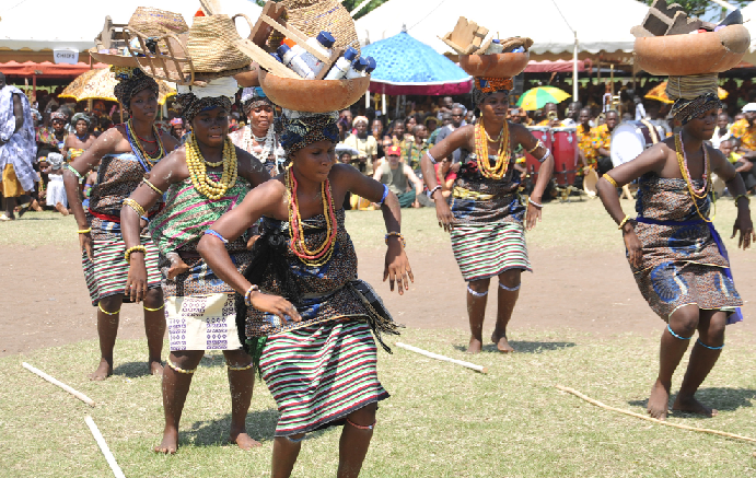 Borborbor Dance: A cultural celebration of the Ewe people | GhanaRemembers